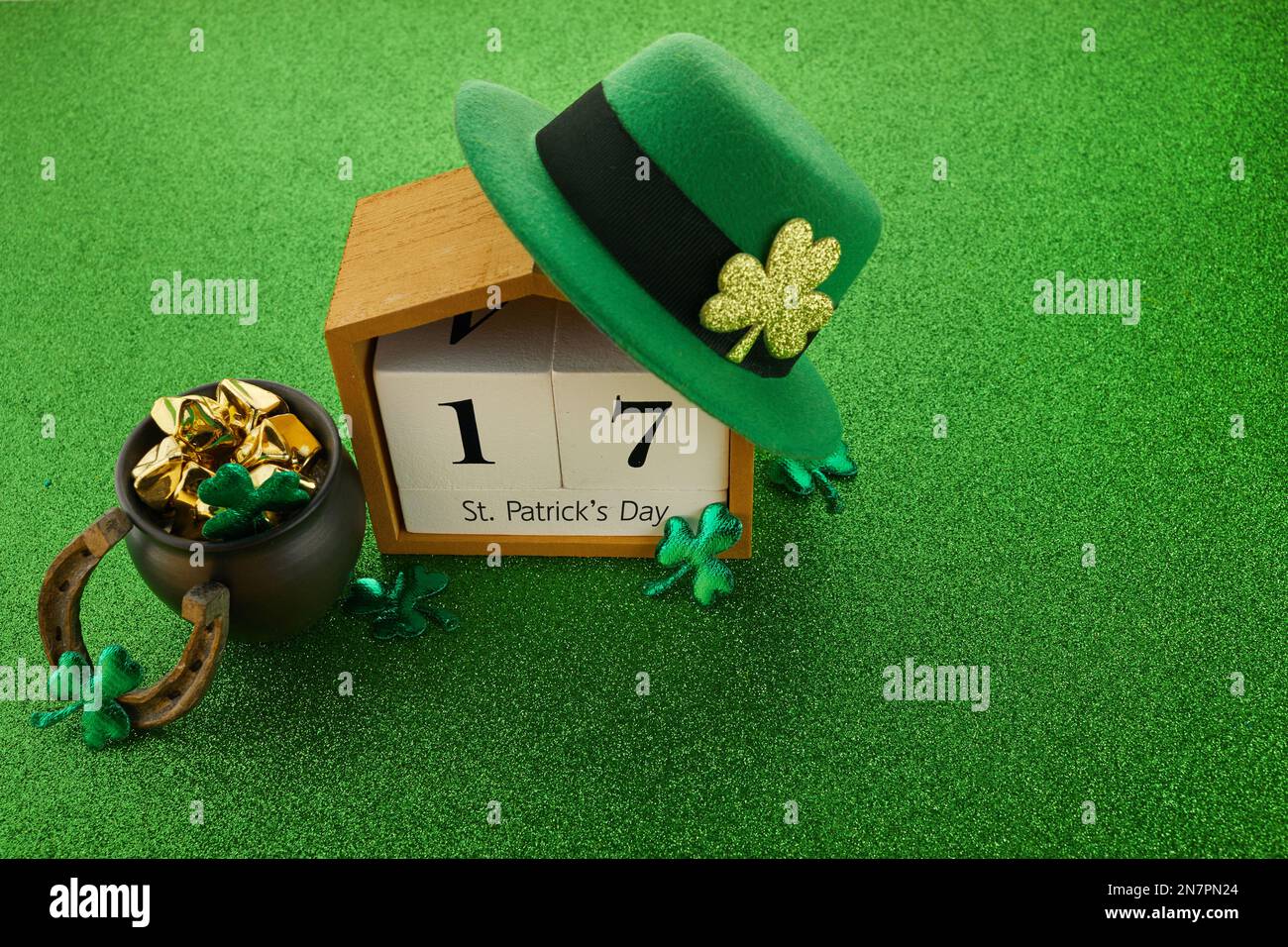 Pot luck poster hi-res stock photography and images - Alamy