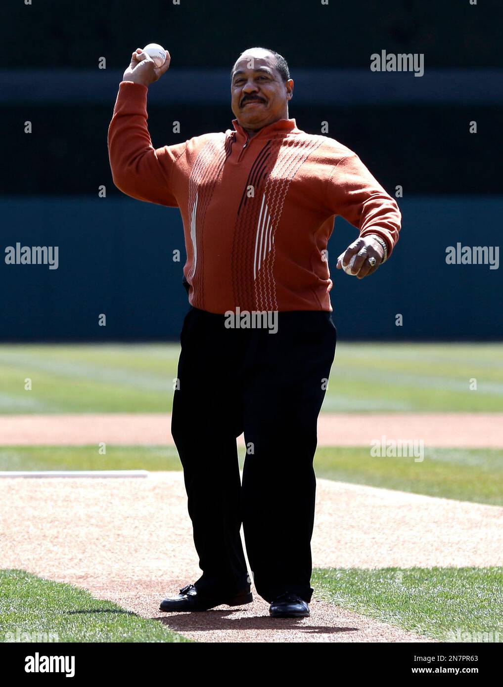 Former Detroit Tiger Willie Horton throws a ceremonial pitch before an ...