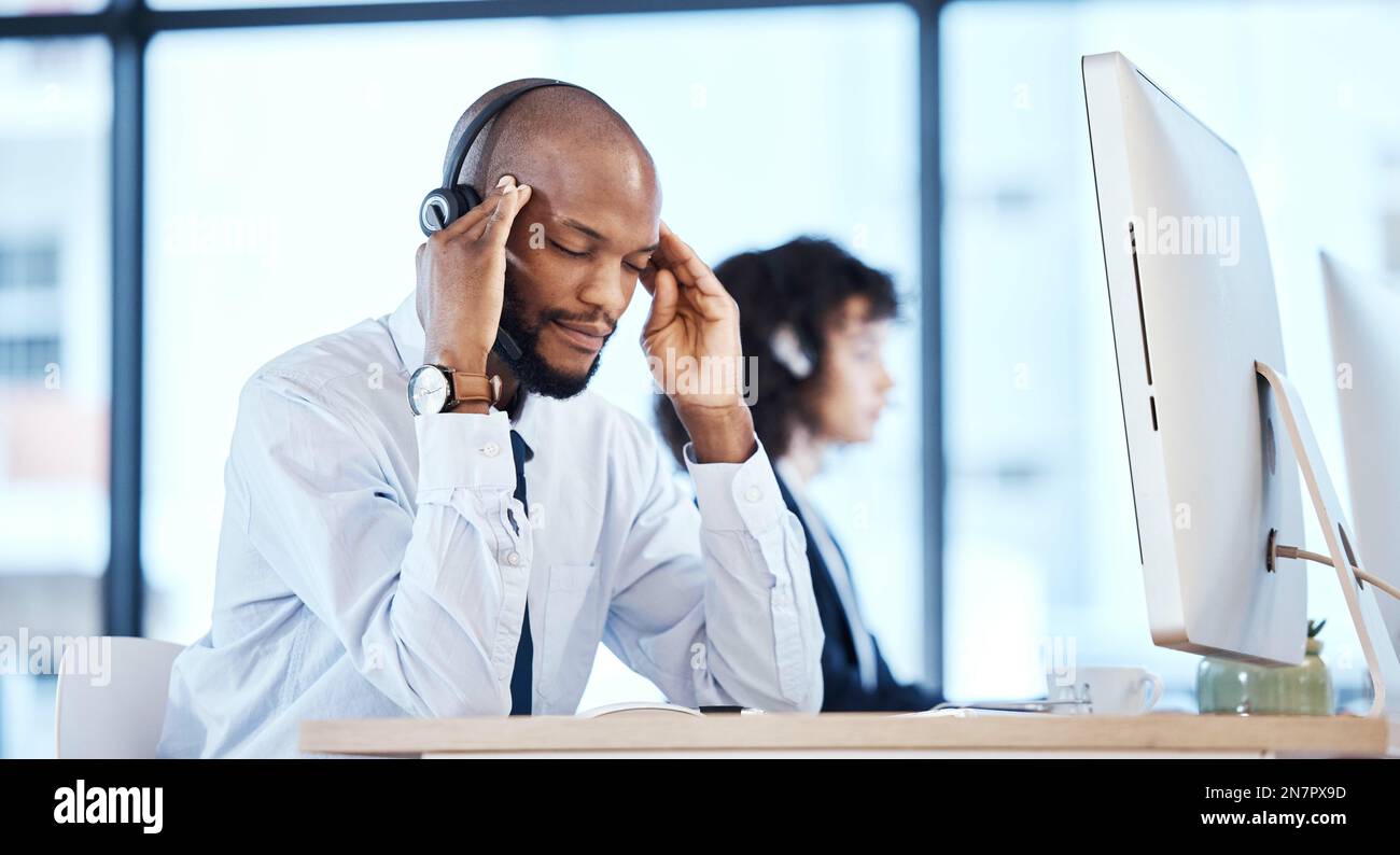 Annoyed call center agent headset hi-res stock photography and images ...