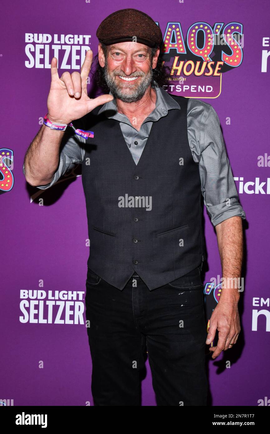 Phoenix, USA. 10th Feb, 2023. Troy Kotsur walking on the carpet at Shaq ...