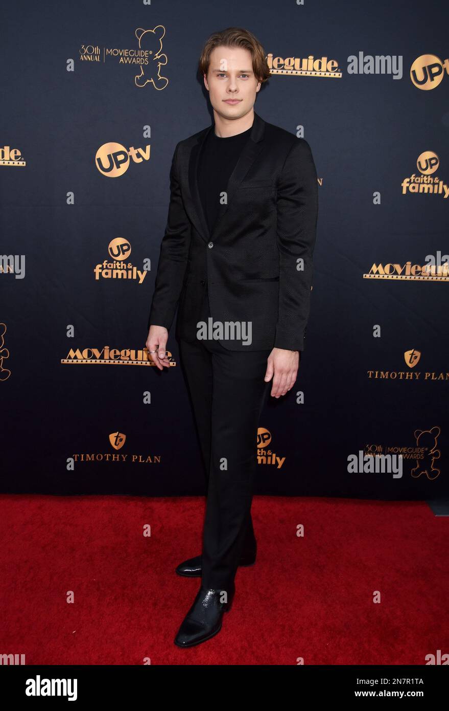 Hollywood, USA. 10th Feb, 2023. Logan Shroyer arriving to the 30th ...