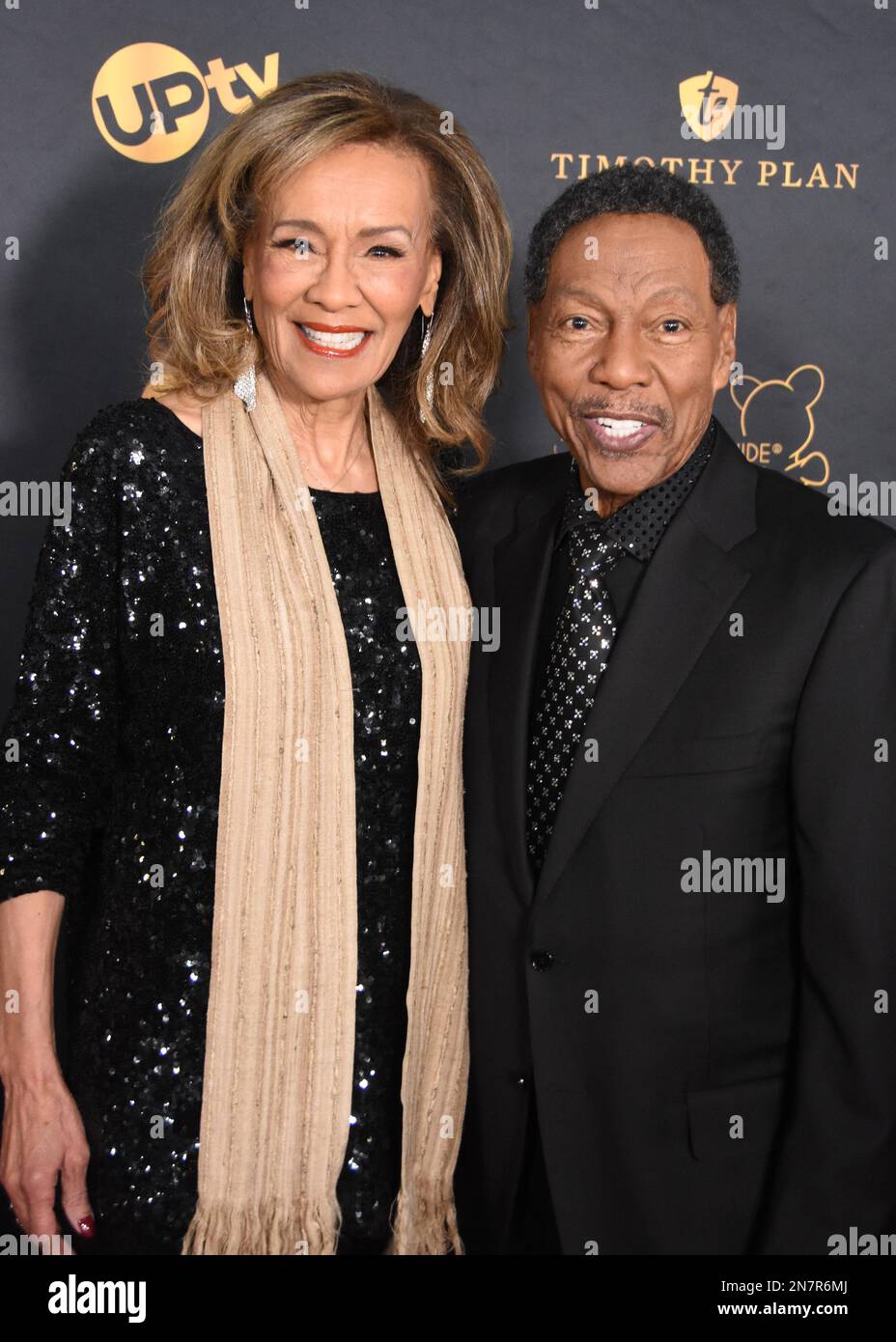 Hollywood, California, USA 10th February 2023 Singers Marilyn McCoo and ...