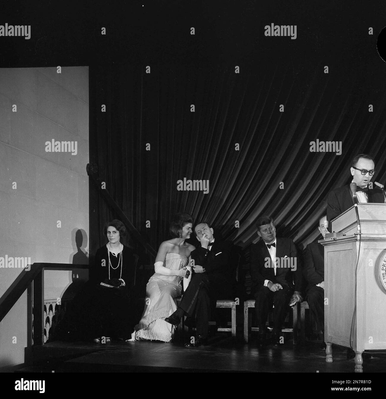 First lady Jacqueline Kennedy chats with French Minister of Culture ...