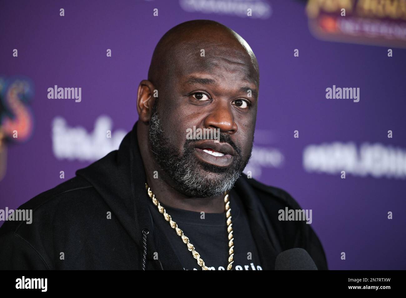 Phoenix, USA. 10th Feb, 2023. Shaquille O'neal walking on the carpet at ...