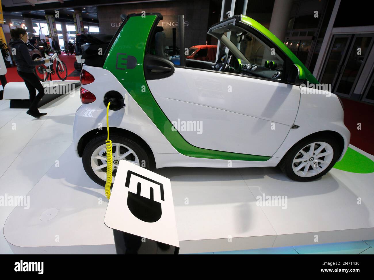 An "Smart fortwo "electric car, is showing at the EVER exhibition ...