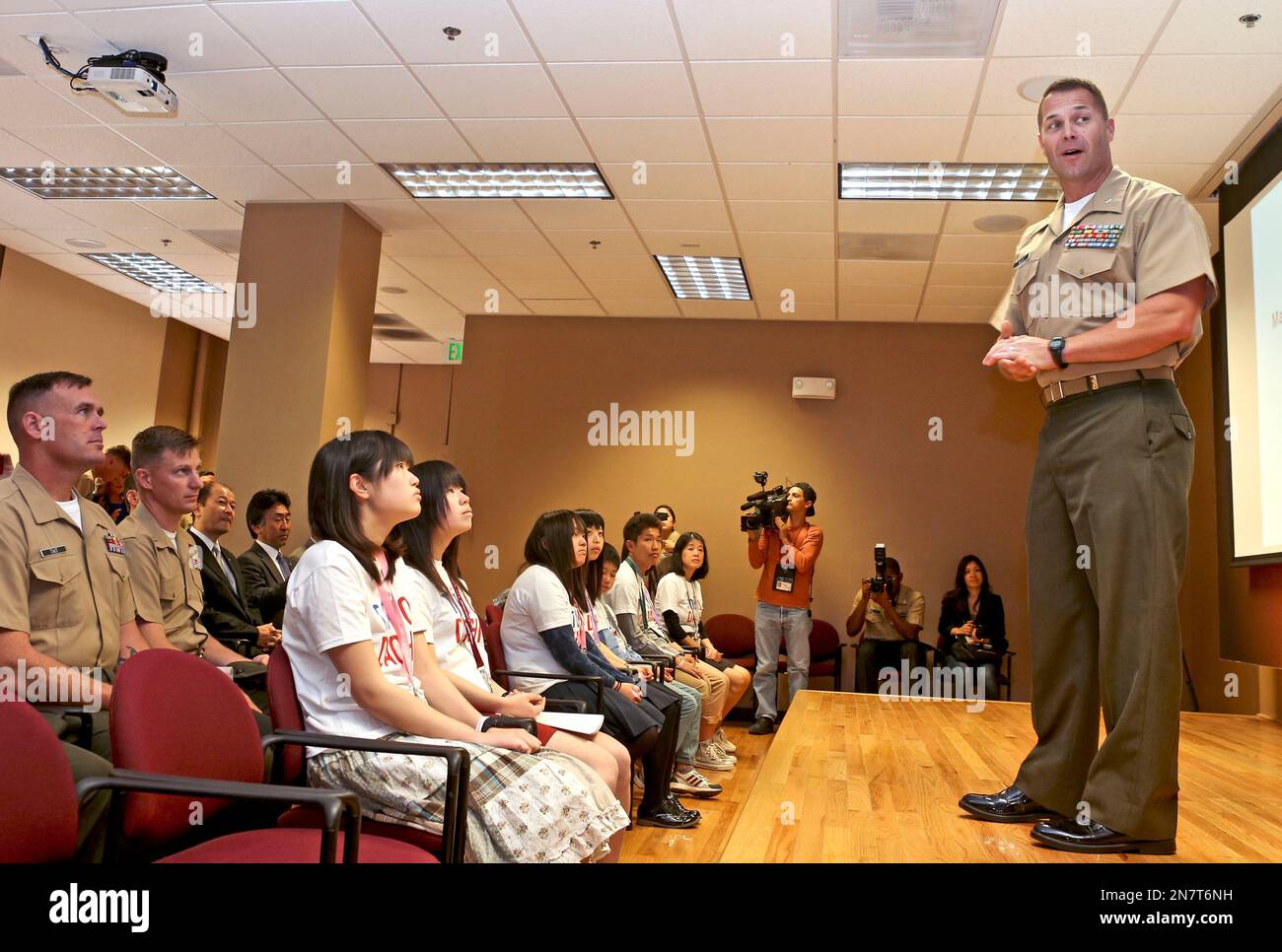 United States Marine Lt. Col. Christopher Nash welcomes Japanese ...