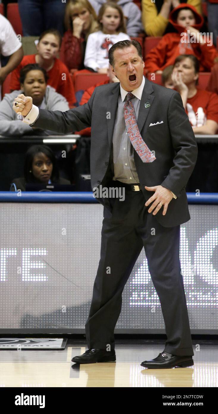 North Carolina State head coach Mark Gottfried in action against Temple ...