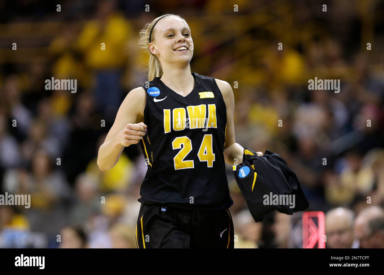 Iowa guard Jaime Printy reacts at the end of a first-round game against ...