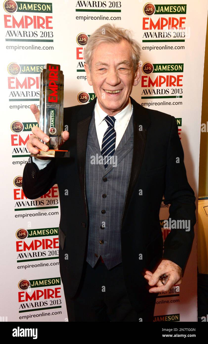 Ian McKellen, winner of the Best Science Fiction Awards for The Hobbit ...
