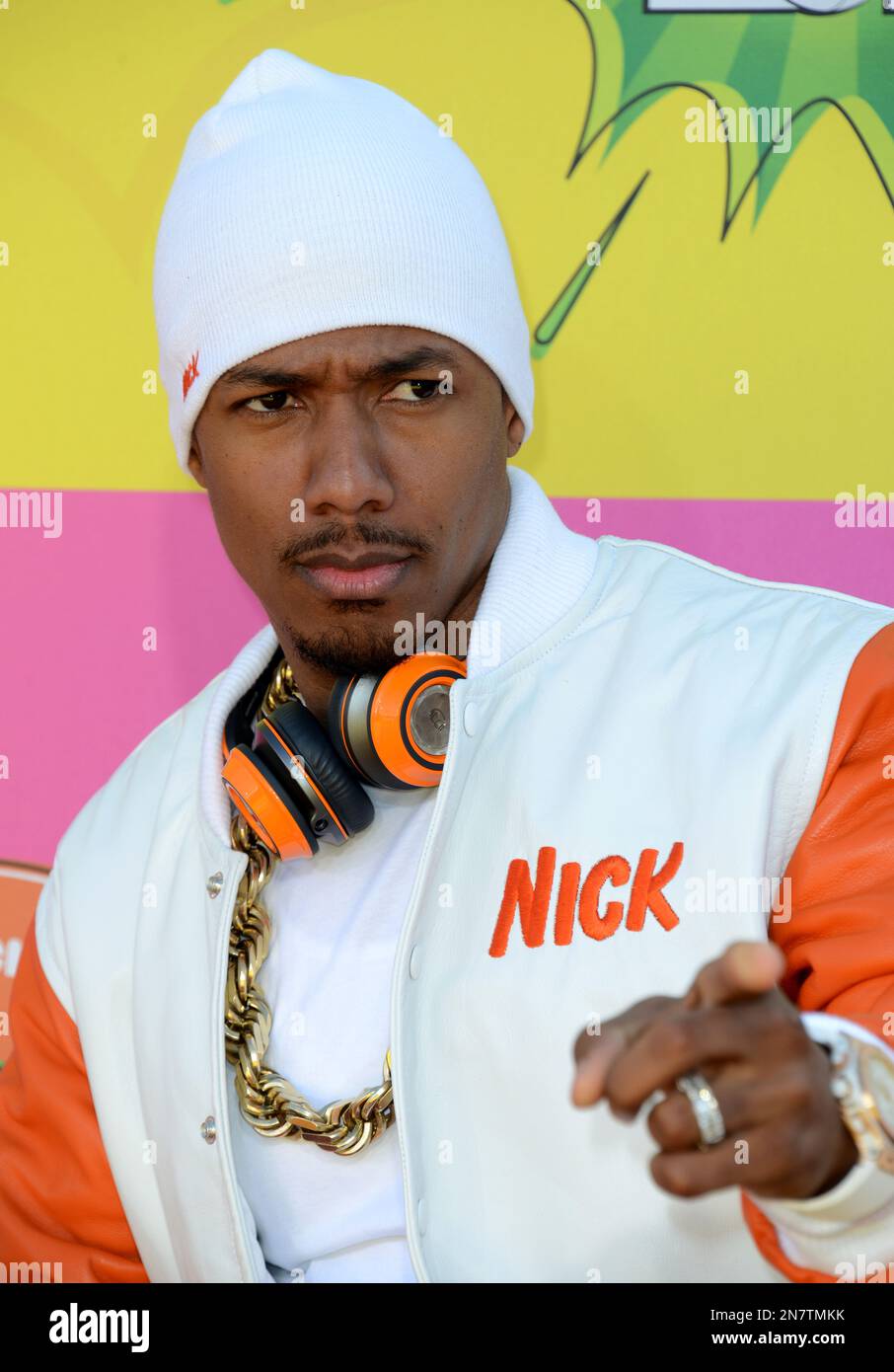Actor Nick Cannon arrives at the 26th annual Nickelodeon's Kids' Choice ...
