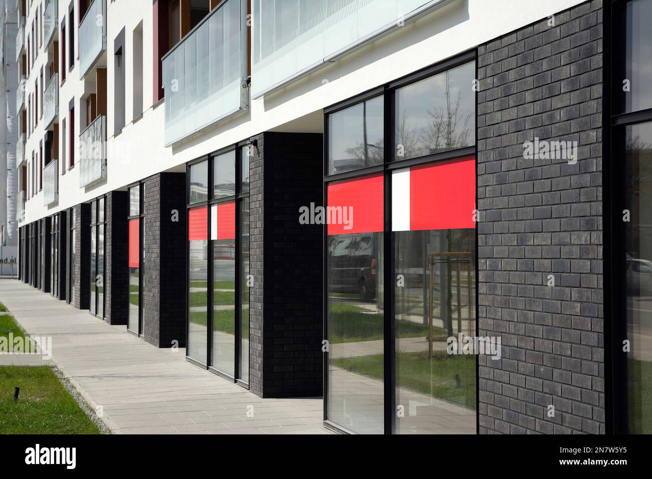 Panoramic windows of new commercial premises. Commercial property in ...
