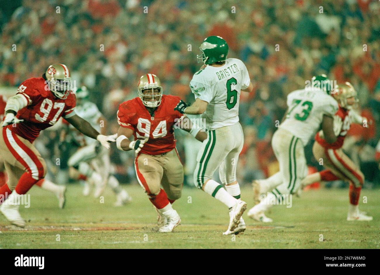 San Francisco 49ers Dana Stubblefield (94) charges at Philadelphia ...