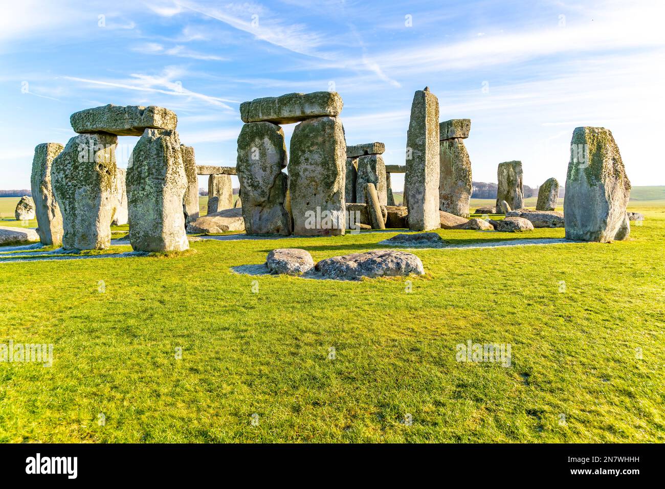 Standing stones of Neolithic henge, Stonehenge, Wiltshire, England, UK ...