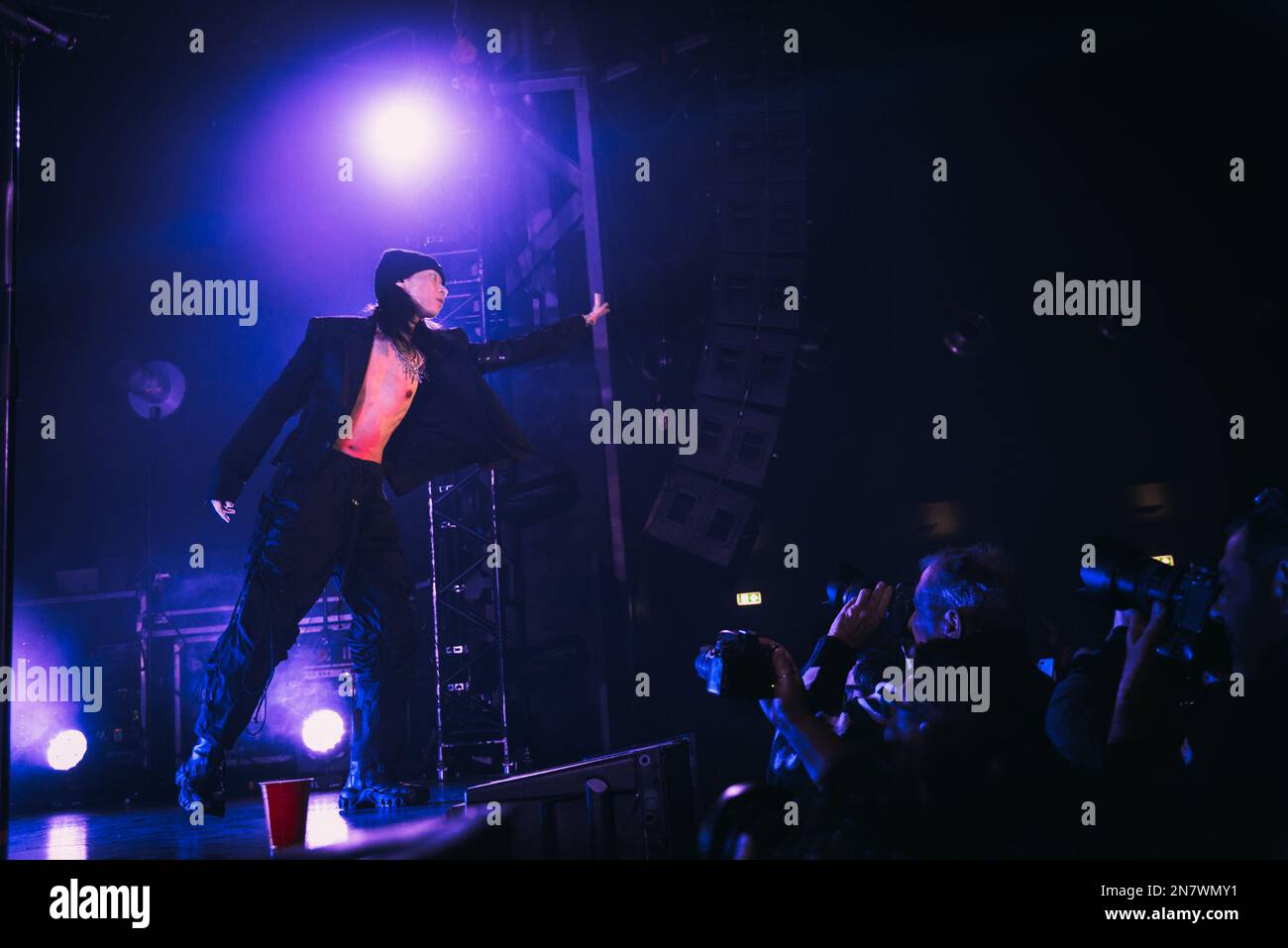 Keshi concert hi-res stock photography and images - Alamy