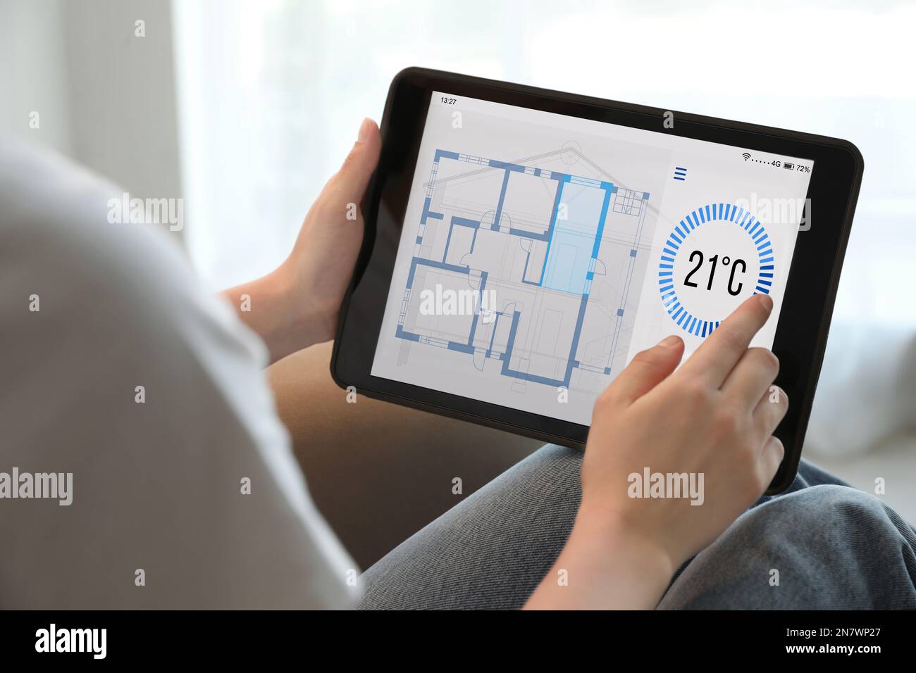 Business control charts hi-res stock photography and images - Alamy