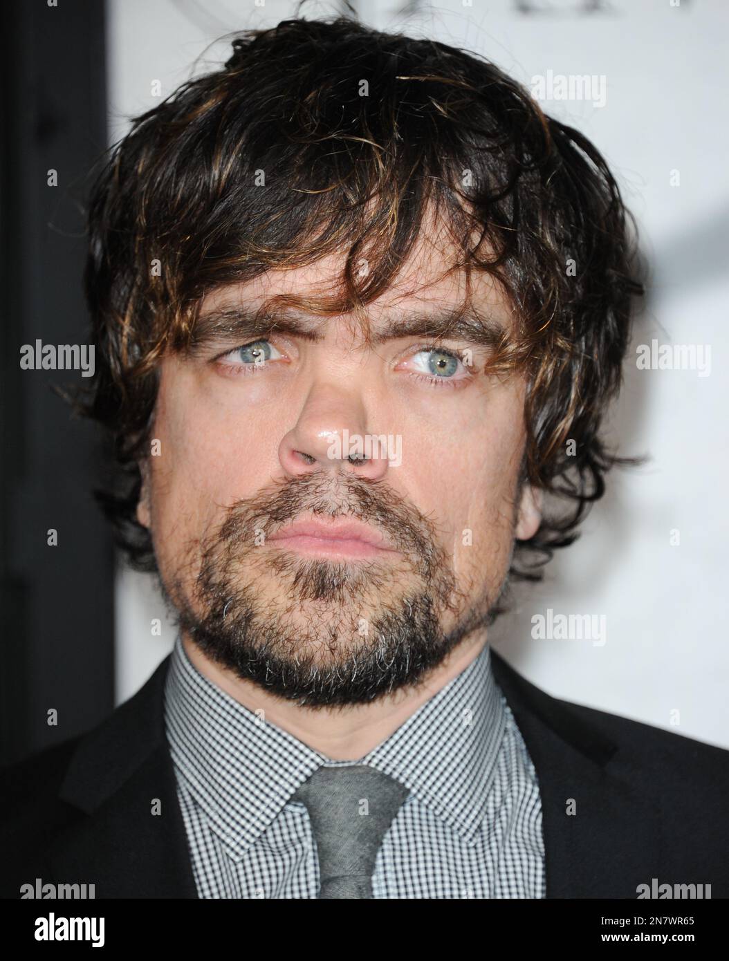 Peter Dinklage arrives at the LA premiere for the third season of "Game ...