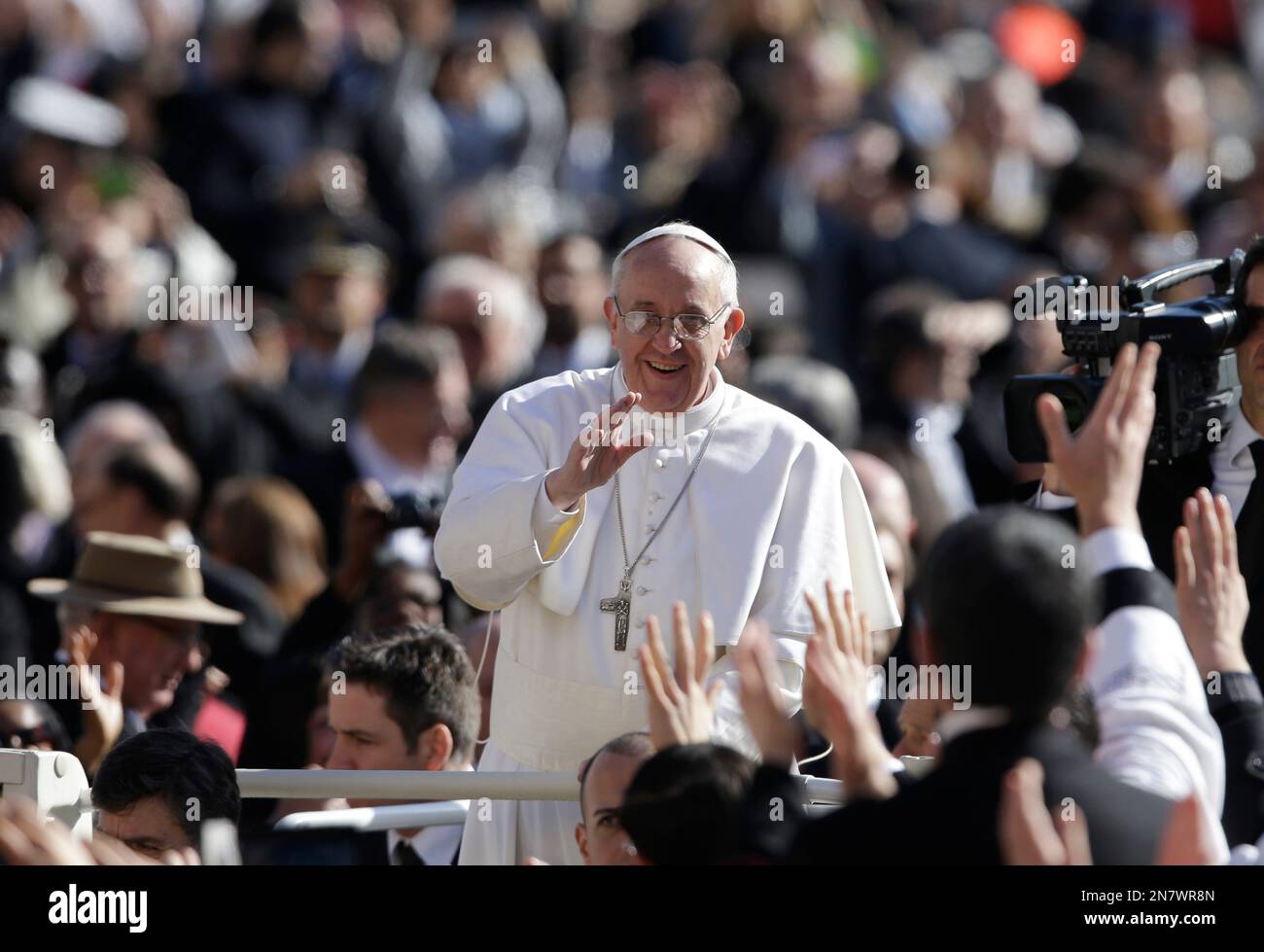 Pope Francis arrives in St. Peter's Square for his inauguration Mass at ...