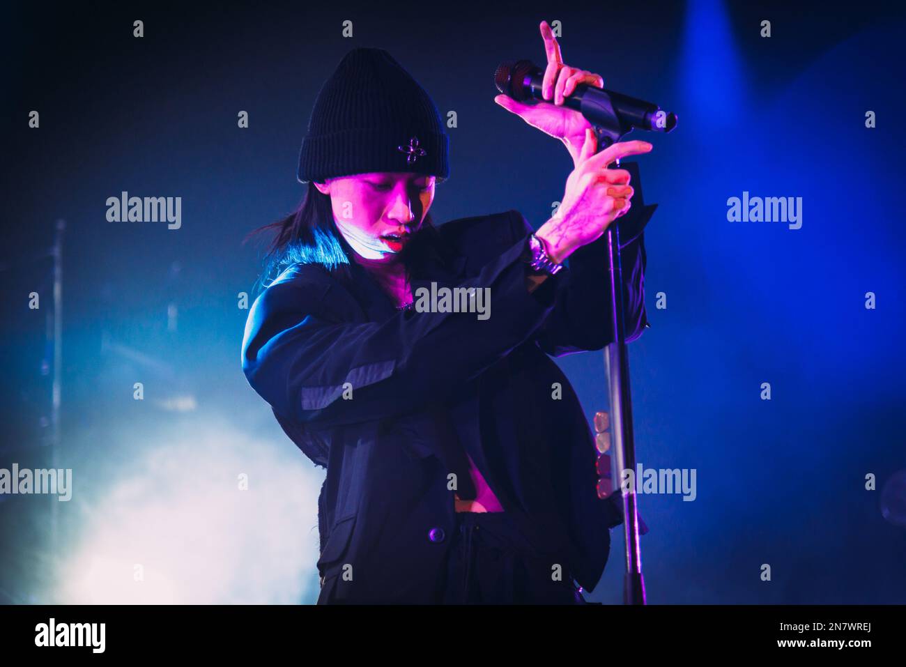 Keshi concert hi-res stock photography and images - Alamy