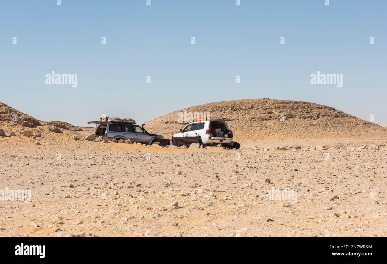 Egyptian white desert hi-res stock photography and images - Alamy