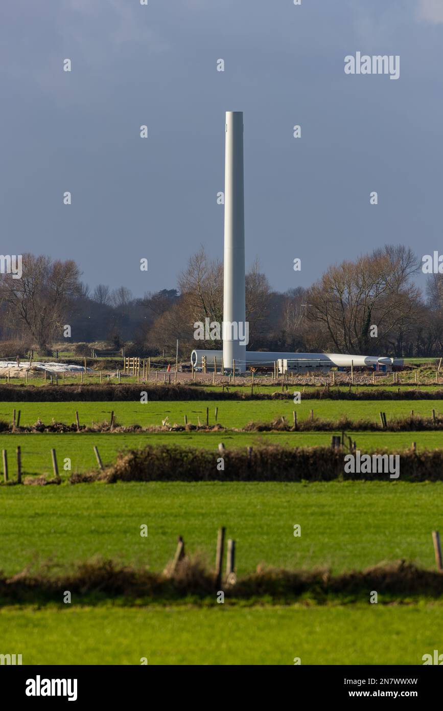 Under pylon hi-res stock photography and images - Alamy