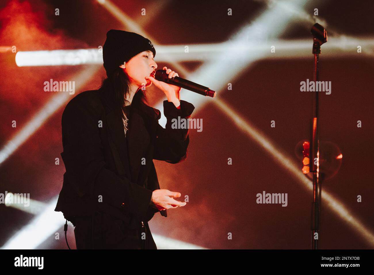 Keshi concert hi-res stock photography and images - Alamy