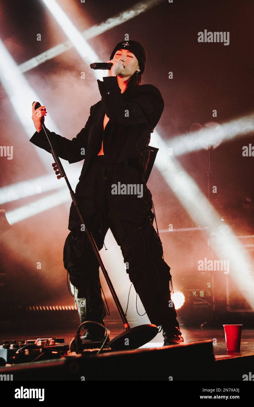 Keshi concert hi-res stock photography and images - Alamy