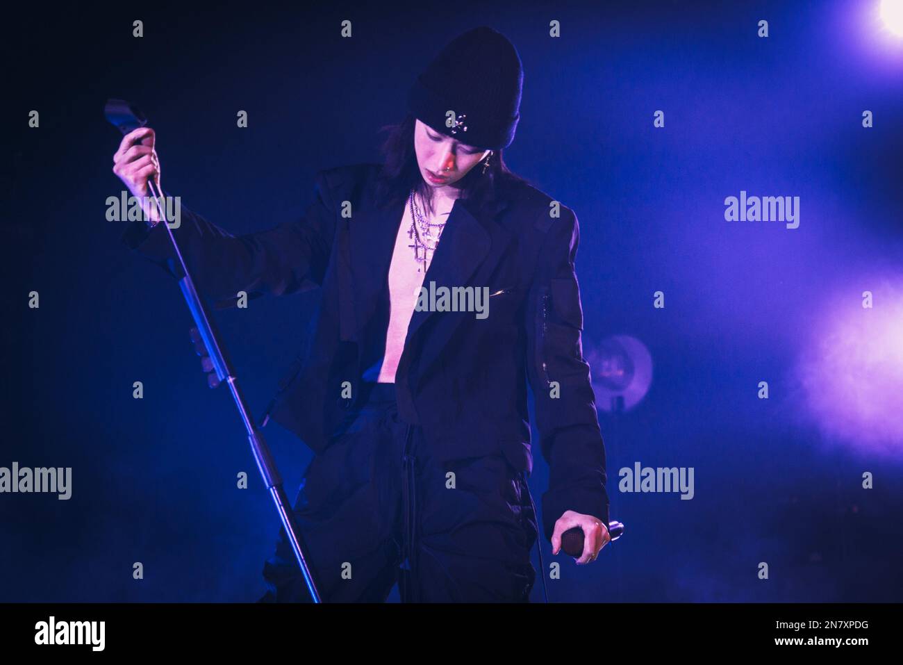 Keshi concert hi-res stock photography and images - Alamy