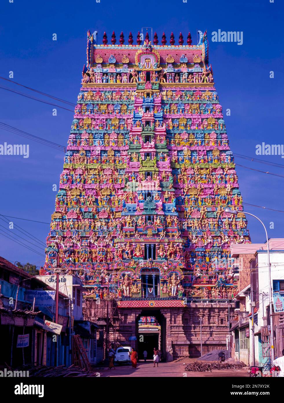 Sarangapani temple Rajagopuram in Kumbakonam, Tamil Nadu, India, Asia ...