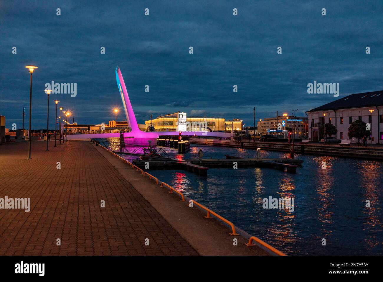 New movable pedestrian bridge over the Admiral Basin, connecting ferry ...