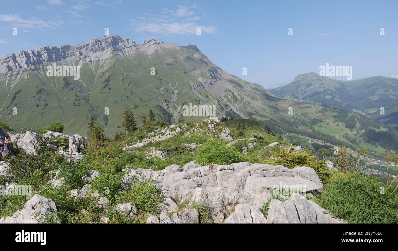 Croix des Frettes et Croix de Fer trail, aravis mountain, french alps ...
