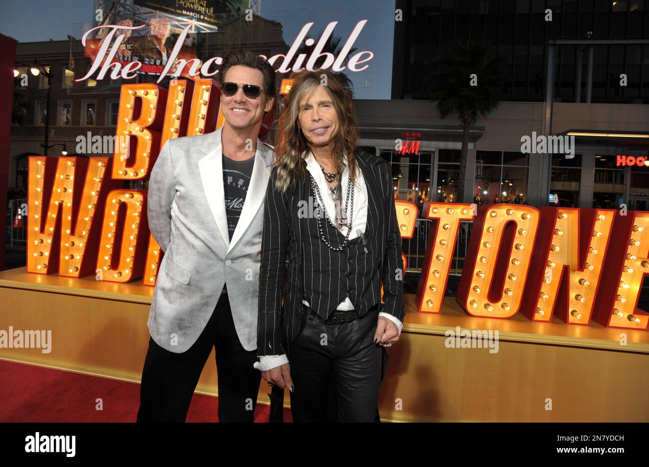 Actor Jim Carrey, left, and musician Steven Tyler arrive at the LA ...