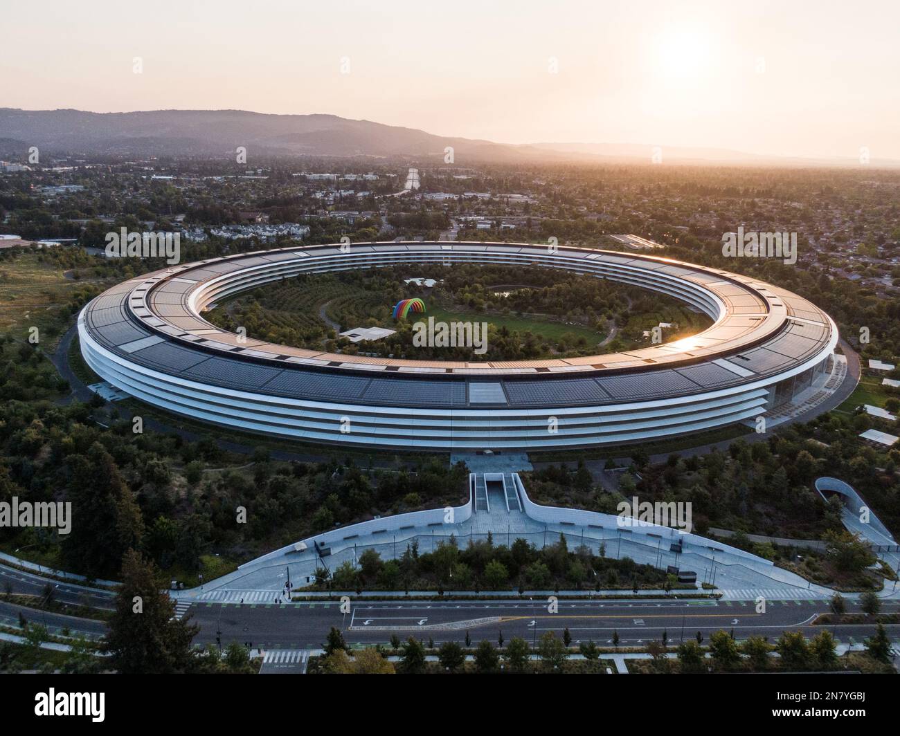Apple headquarters aerial hi-res stock photography and images - Alamy