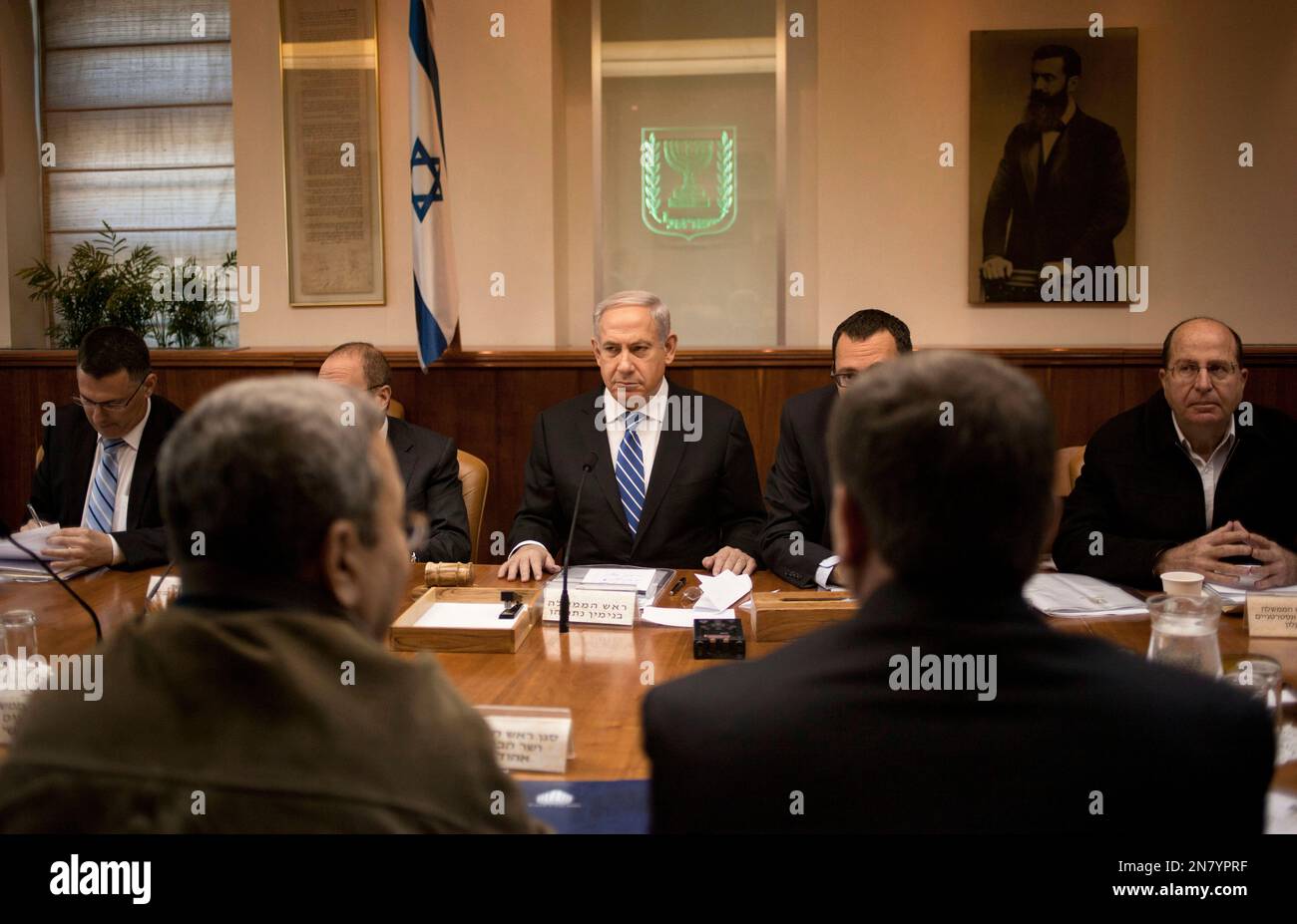 Israeli Prime Minister Benjamin Netanyahu, center, attends the weekly ...