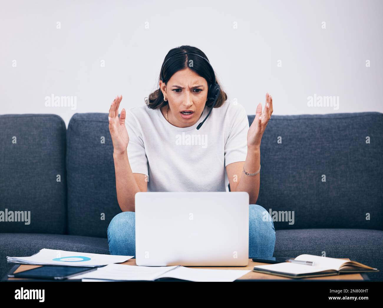 Confusion agent hi-res stock photography and images - Alamy