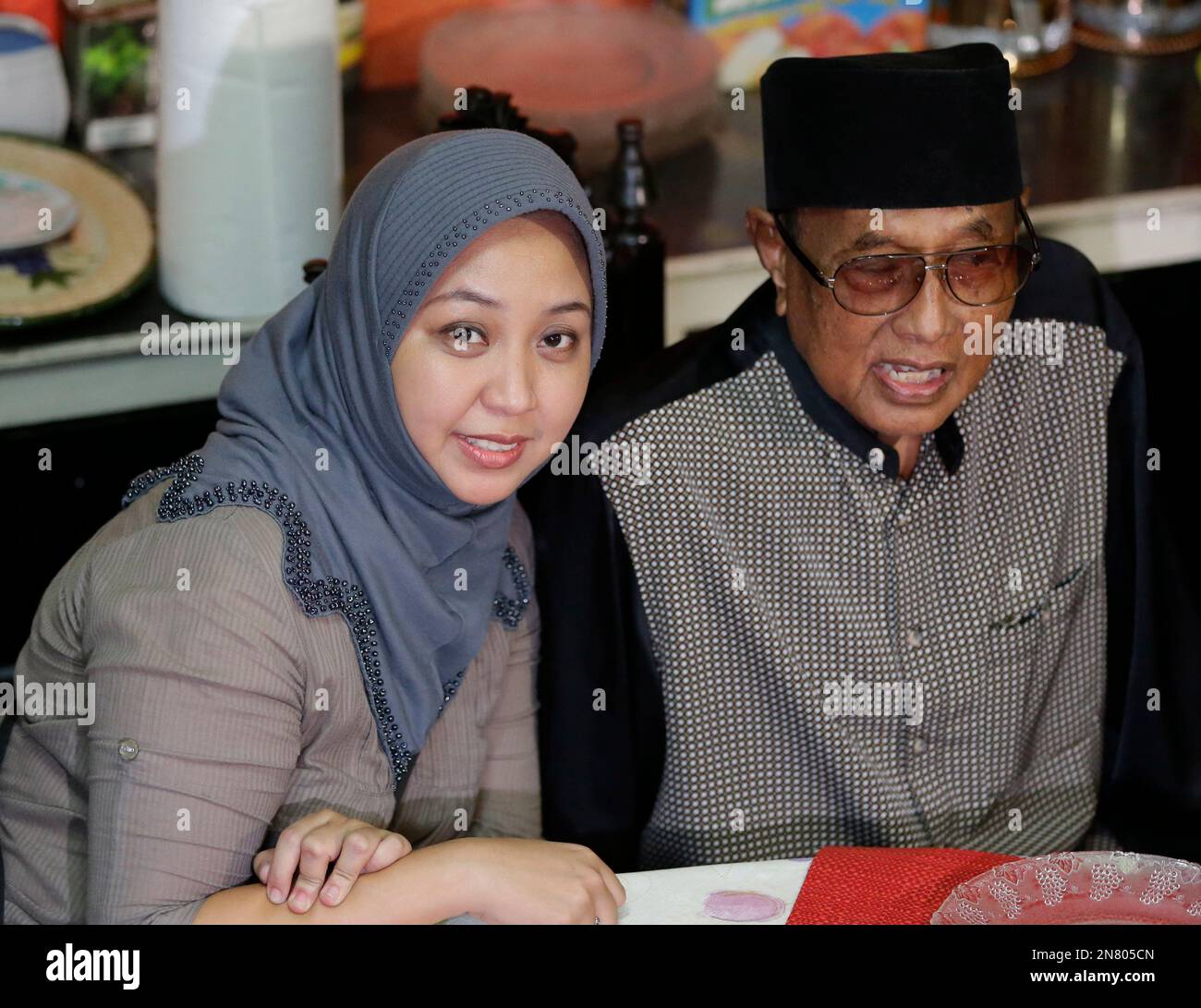 Sultan Jamalul Kiram III, right, of the Sultanate of Sulu, and his ...