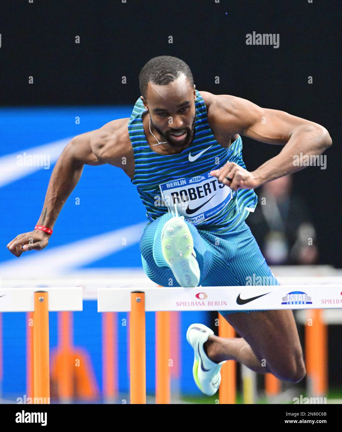 60 m hurdles hi-res stock photography and images - Alamy