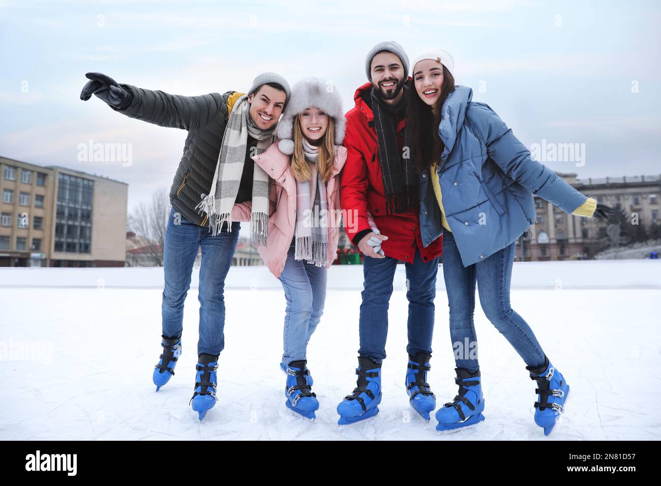 Friends ice skating rink hi-res stock photography and images - Alamy