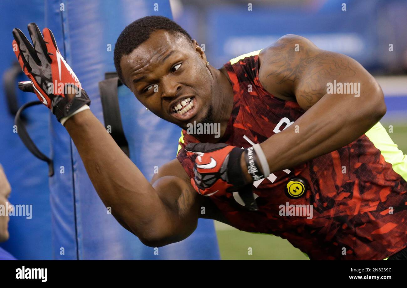 Georgia linebacker Alec Ogletree runs a drill during the NFL football ...