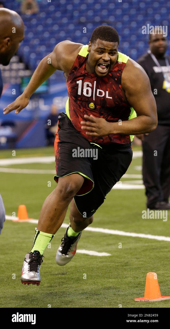 Ohio State defensive lineman Johnathan Hankins runs a drill during the ...