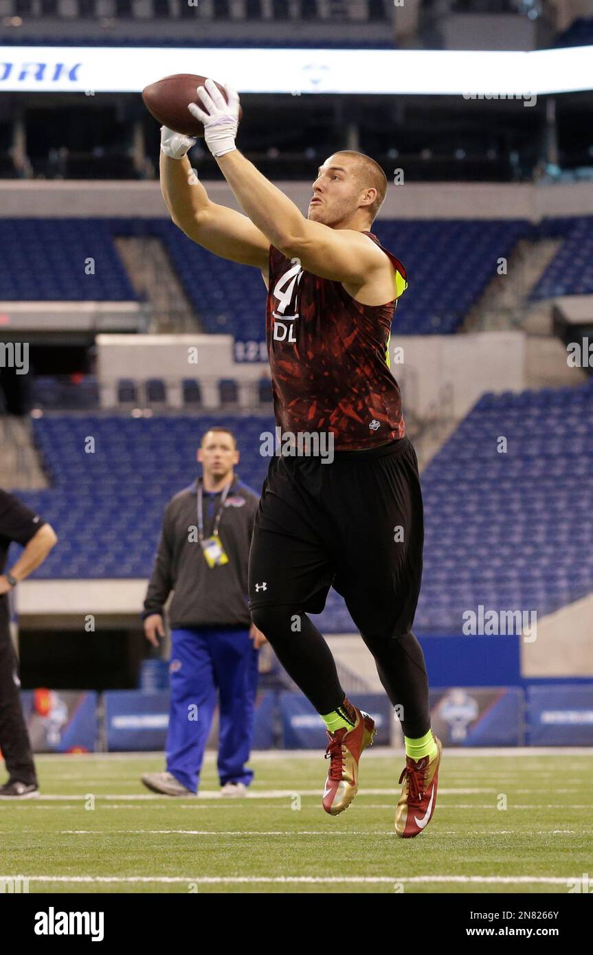 Florida State defensive lineman Bjoern Werner runs a drill during the ...