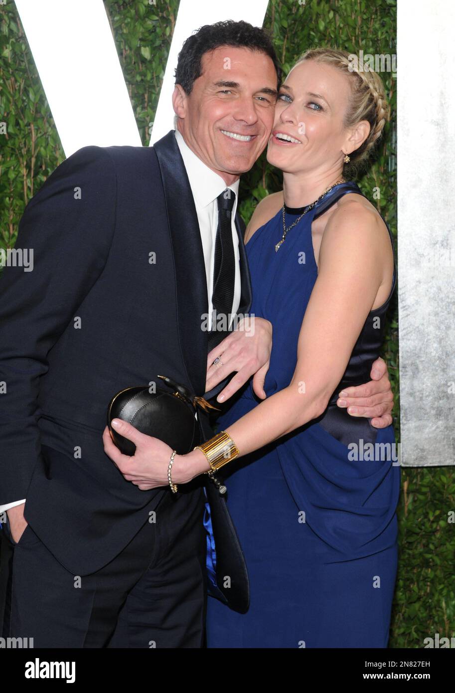 Actress Chelsea Handler, right, and her boyfriend Andre Balazs arrive ...