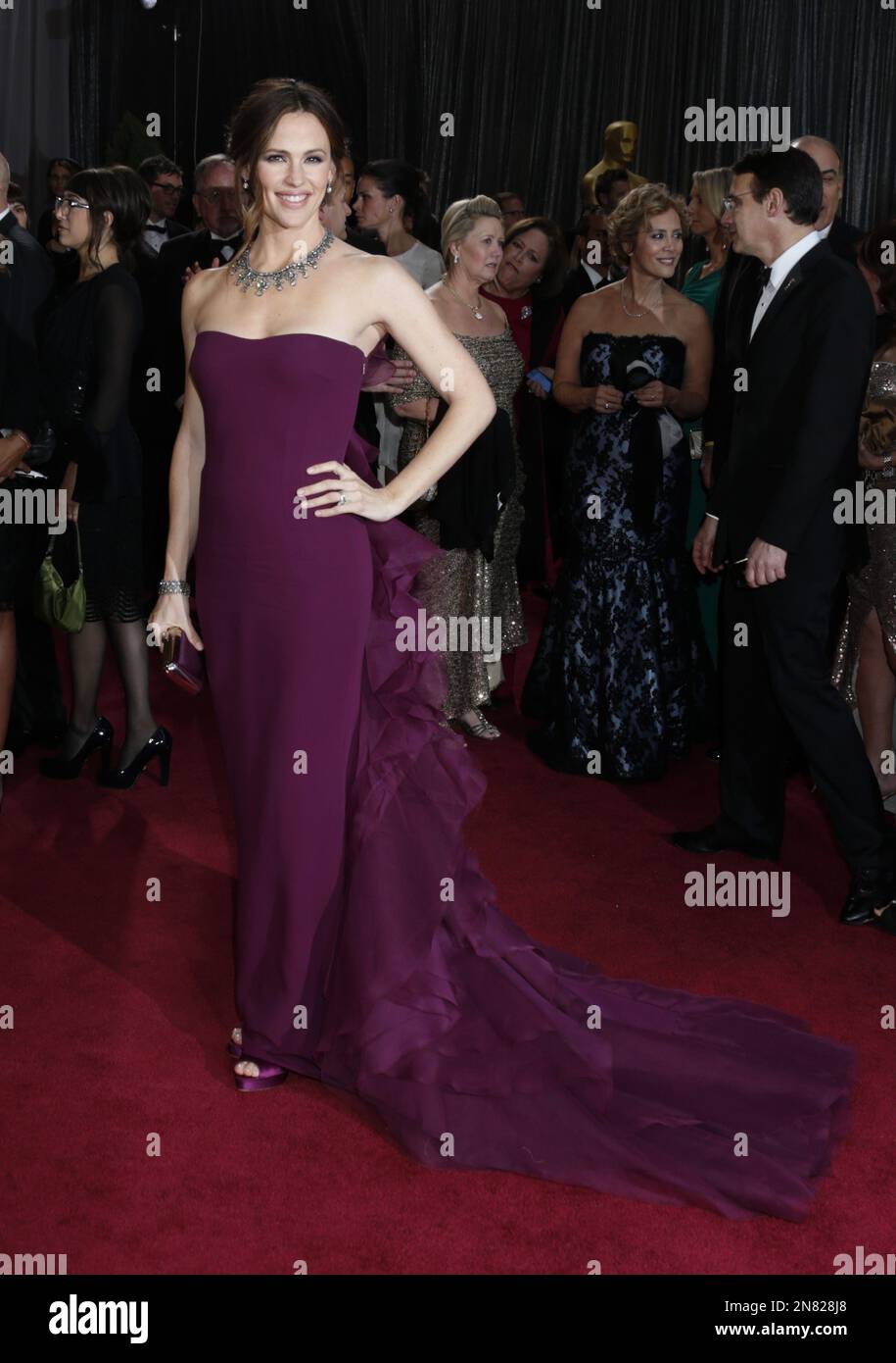 Actress Jennifer Garner arrives at the Oscars at the Dolby Theatre on ...