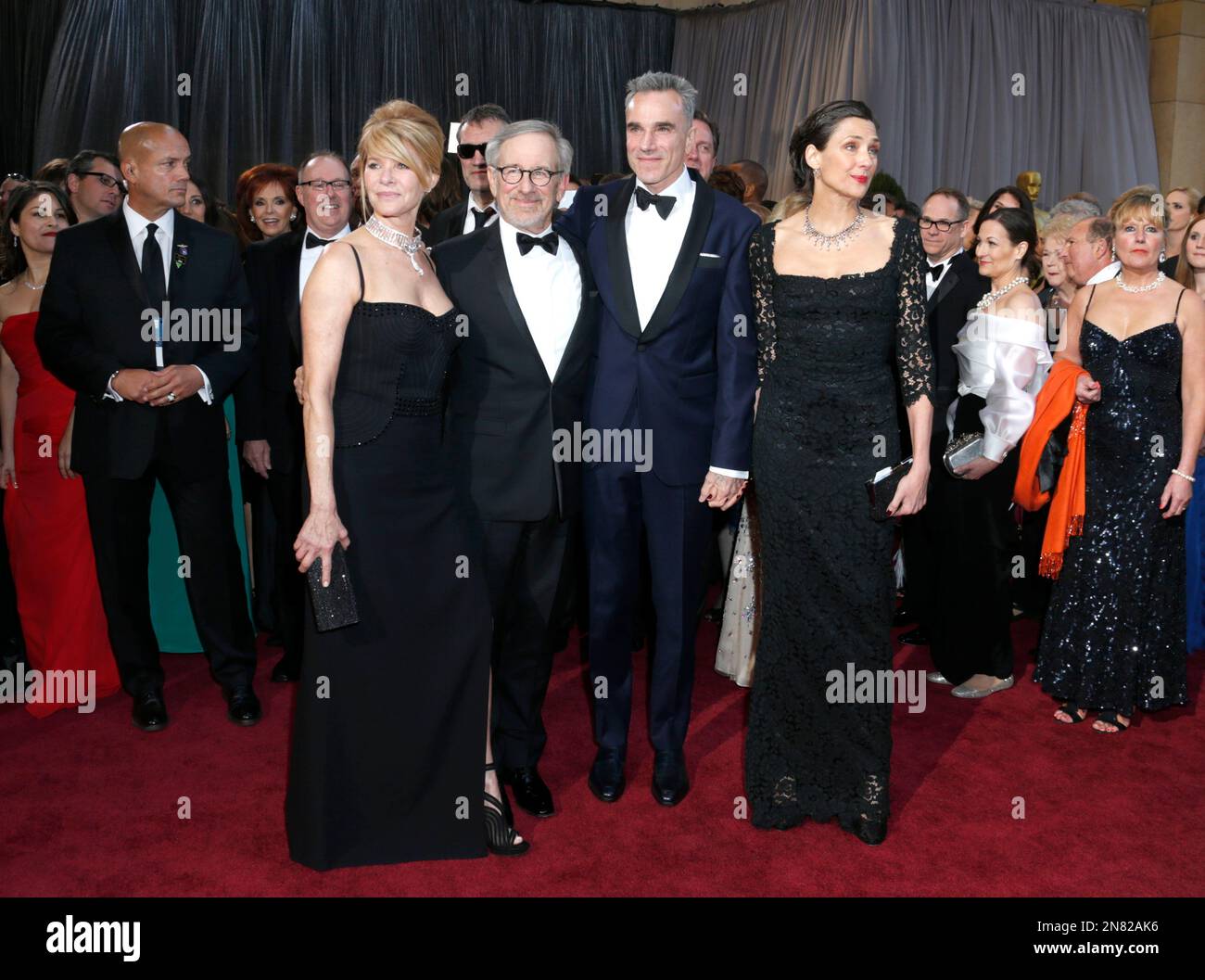 Kate Capshaw, director Steven Spielberg, actor Daniel Day-Lewis and ...