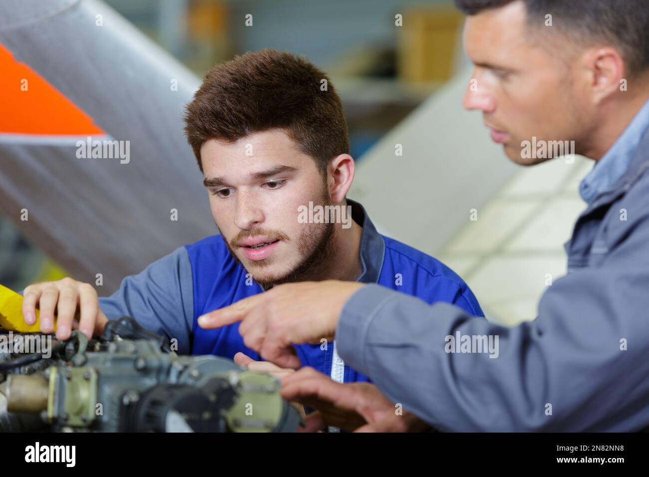 experienced auto mechanic scanning and interpreting engine Stock Photo ...