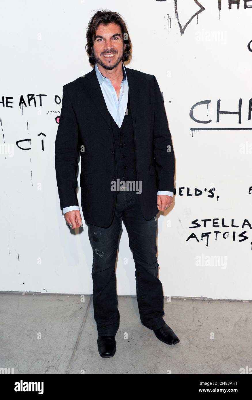 Victor Alfieri arrives at The Art of Elysium's 6th Annual "Pieces of ...