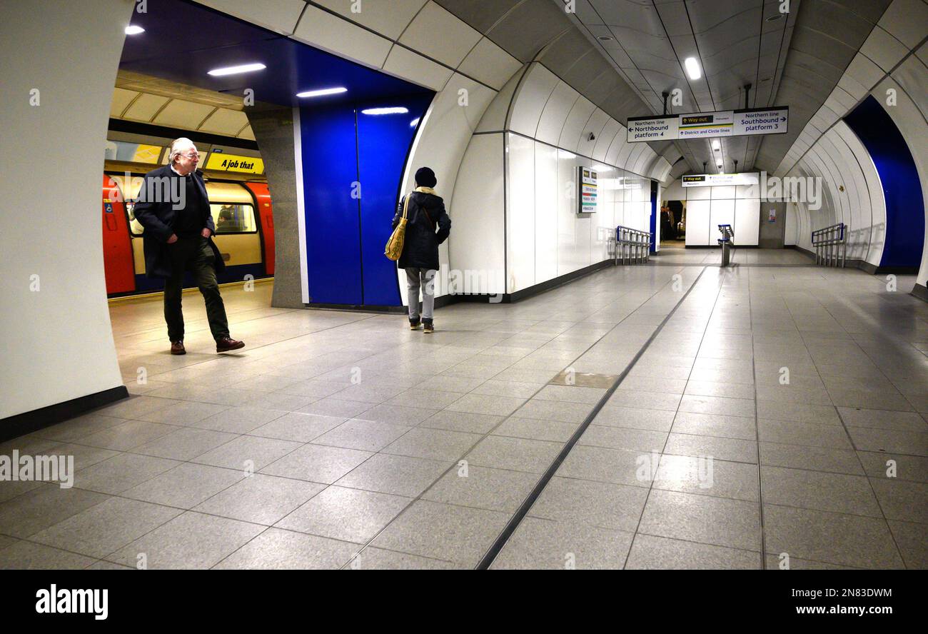 London, England, UK. Monument underground station Stock Photo - Alamy