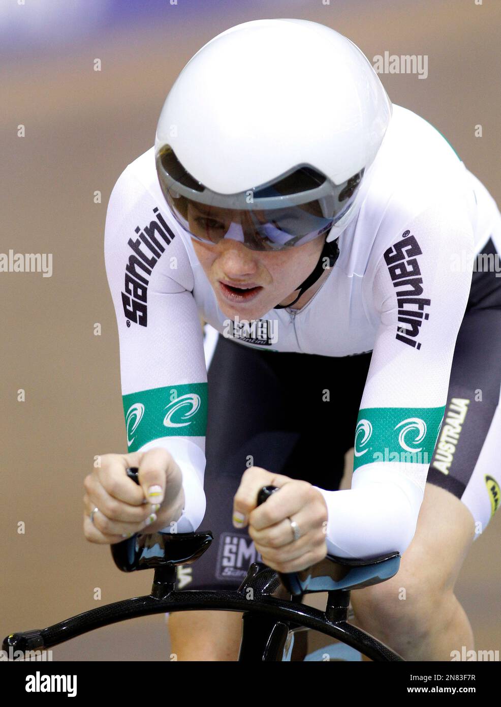 Australia's Amy Cure races for the silver medal in the Women's ...