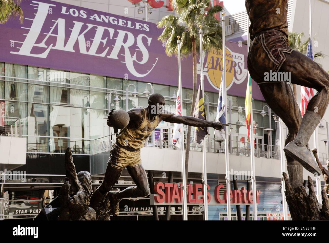 This on Monday Feb. 18,2013 photo showing the statue of former Laker ...
