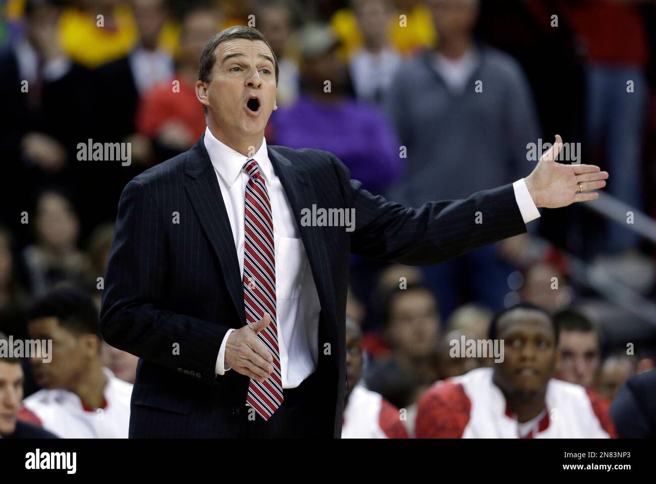 Maryland head coach Mark Turgeon directs his players in the first half ...