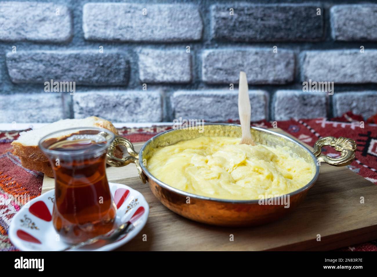 Corn flour and cheese dishes, "muhlama or kuymak" in Turkish cuisine ...